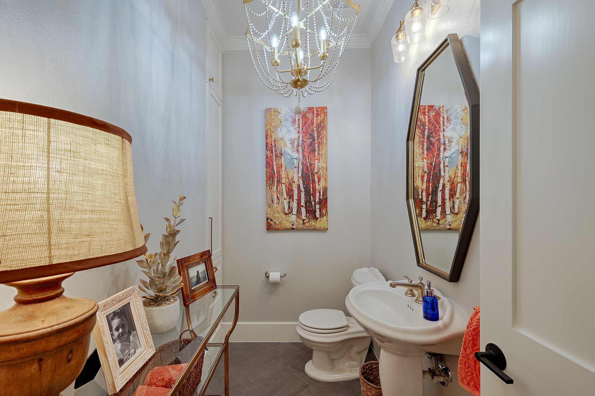 Powder Rooms – WJM Custom Builders